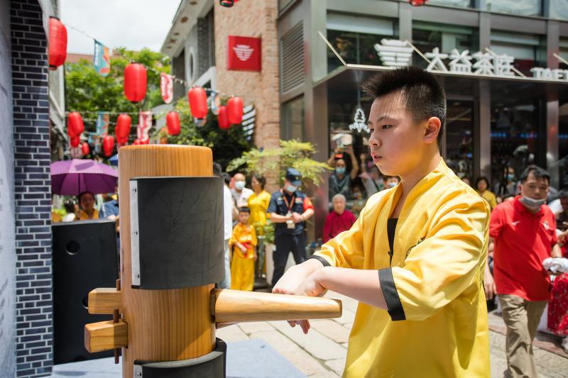 Young people show growing passion for Wing Chun in Guangzhou
