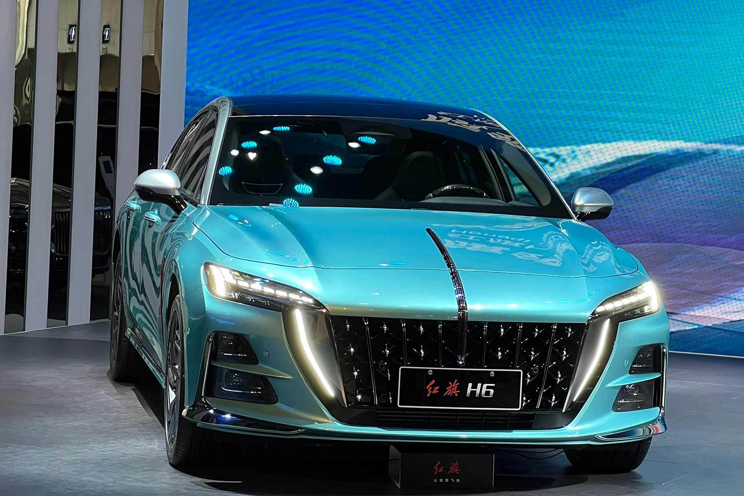 红旗H6全球首发，轿跑造型+超大空间