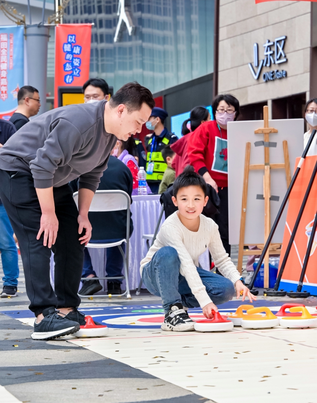 以健康的姿态立春 ！深圳福田全民健身嘉年华开幕！