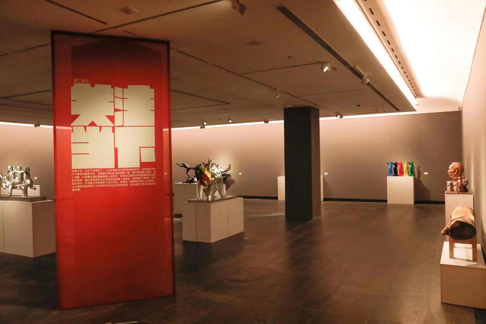 近百件雕塑精品展出，第九届南北雕塑联展广州启幕